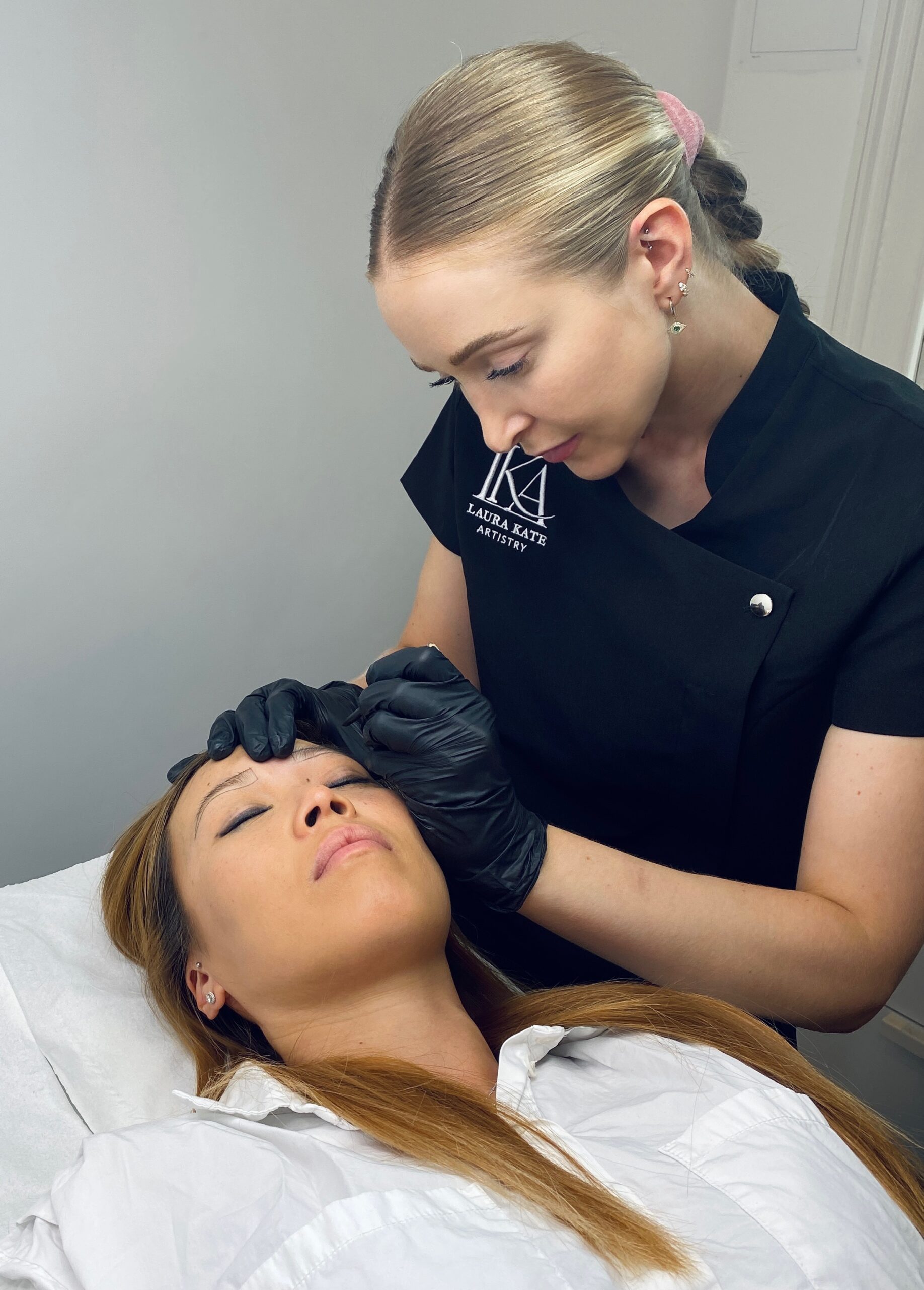 Microblading London | Perfect Brows at Omniya Clinic